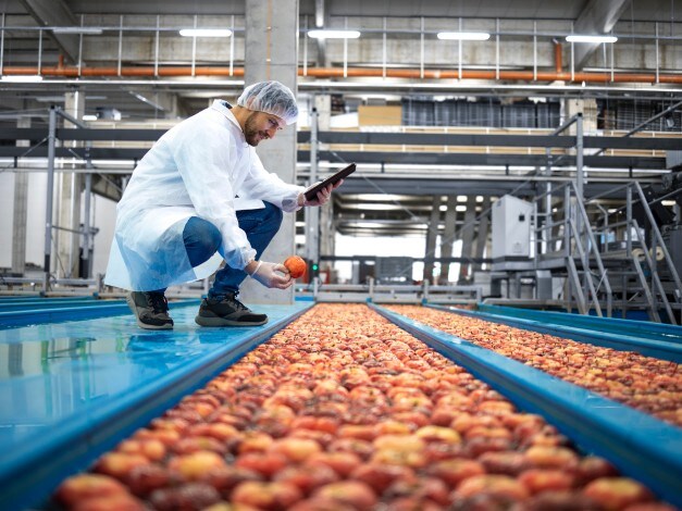 AI in Manufacturing to Improve Operational Efficiency | NetApp